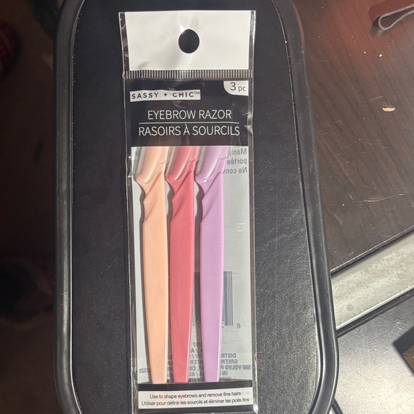 Sassy + Chic | Makeup | Sassy Chic Eyebrow Razor Set Pink Orange Purple ...